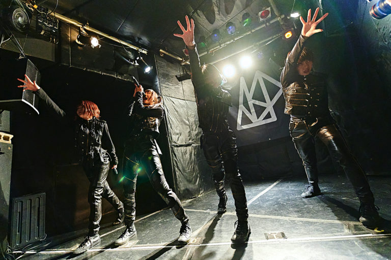 【LIVE REPORT】ASPが初ライヴでアルバム全曲披露、アンコールで再びノンストップで13曲 - StoryWriter